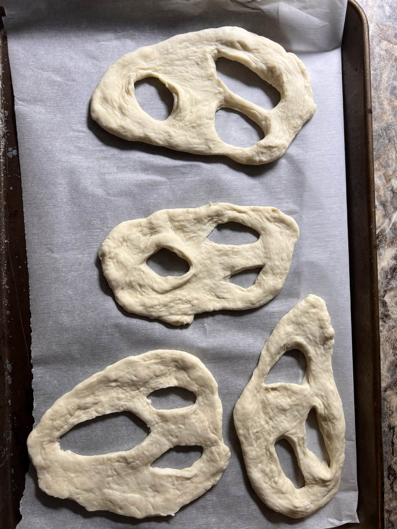 Ghosts - Spooky Halloween Treats with the Bucket of Bread brand!